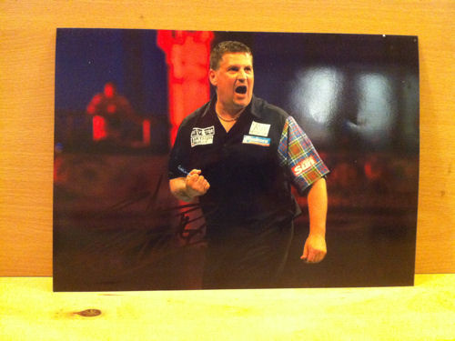 Gary Anderson Signed Colour Photo - Dolbyhome