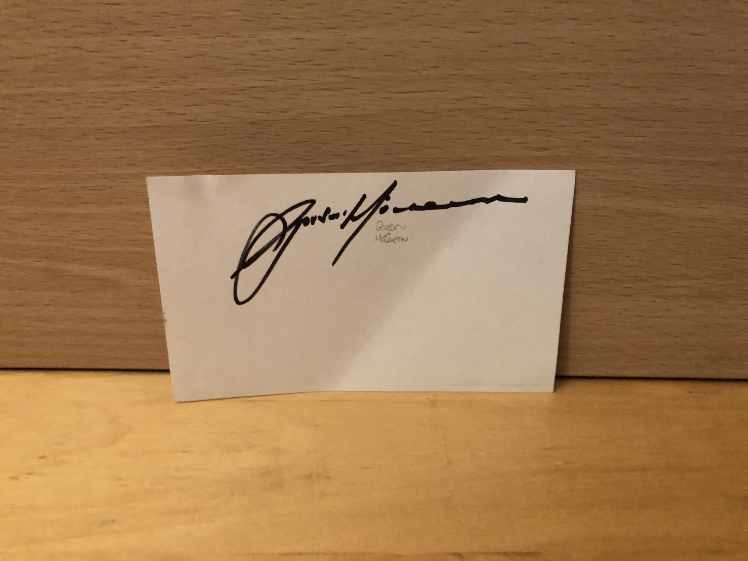 Gordon McQueen Signed White Card - Dolbyhome