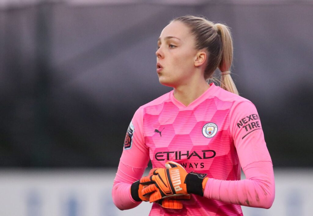 Ellie Roebuck - Dolbyhome